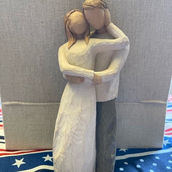 Willow Tree | Art | Willow Tree Together Embracing Couple Sculpture ...